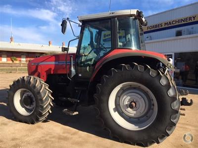 Massey Ferguson 8240 tractor, Tractors Massey Ferguson NSW | Power Farming