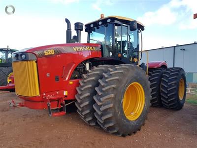 Versatile 520 Scraper Special tractor, Tractors Versatile NSW | Power ...