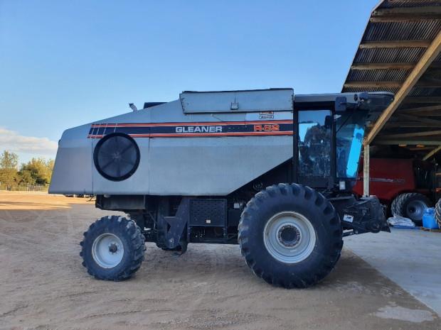 Gleaner R62 Header(Combine), Harvesters Gleaner SA, | Power Farming