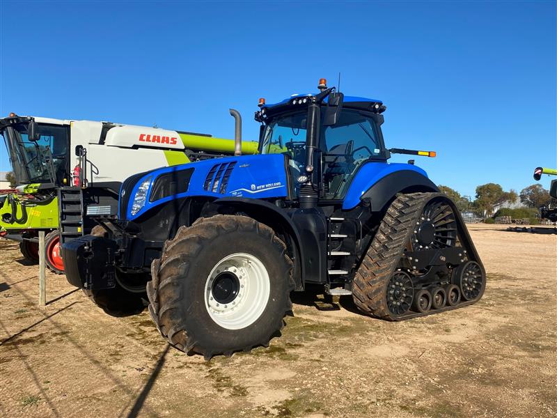New Holland T8.410 SmartTrax Tracked, Tractors New Holland SA | Power ...