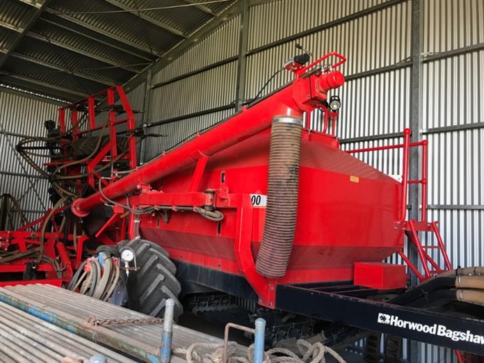 Horwood Bagshaw 6000 L Aircart airseeder, Seeding Tillage Horwood ...