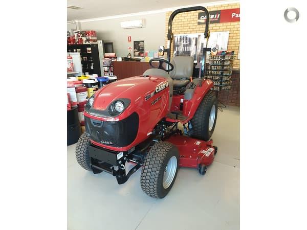 Case IH Farmall 25B ride on mower, Lawn Mowers Case IH WA | Power Farming