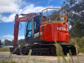 Hitachi Zaxis 135US Tracked-Excav Excavator, Loaders Excavators Hitachi ...