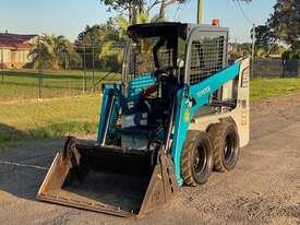 Skid Steer Loaders | Power Farming