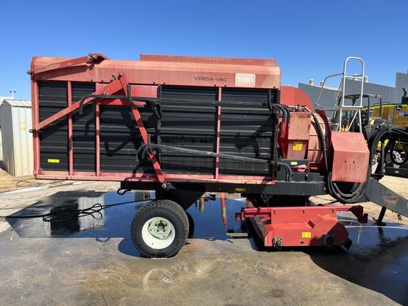 Toro Versa Vac turf sweeper, Other Farm Equipment Toro WA | Power Farming
