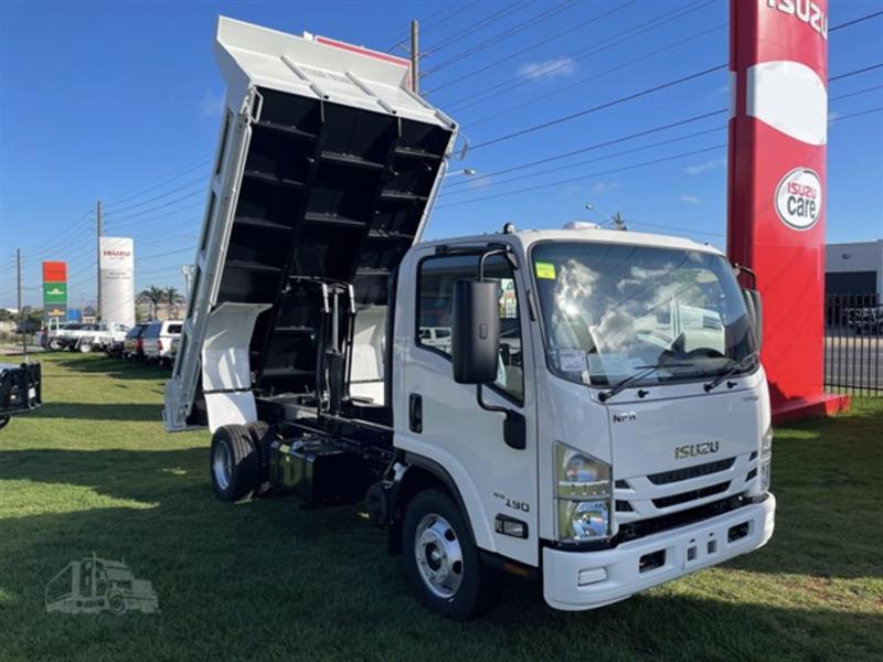 Isuzu NPR75-190 truck, Trucks, Trailers Utes Isuzu QLD | Power Farming