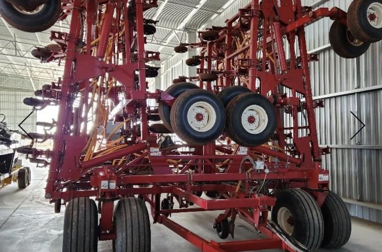 Morris Contour 2 airseeder, Seeding Tillage Morris SA | Power Farming