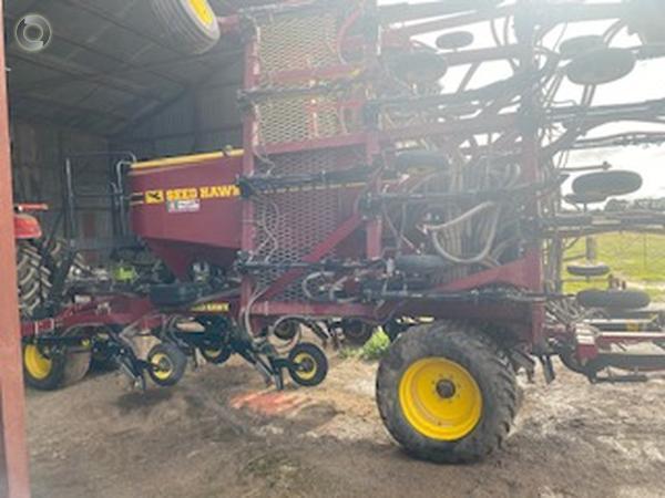 Seedhawk 8MT 30 series airseeder, Seeding Tillage Seed Hawk VIC | Power ...