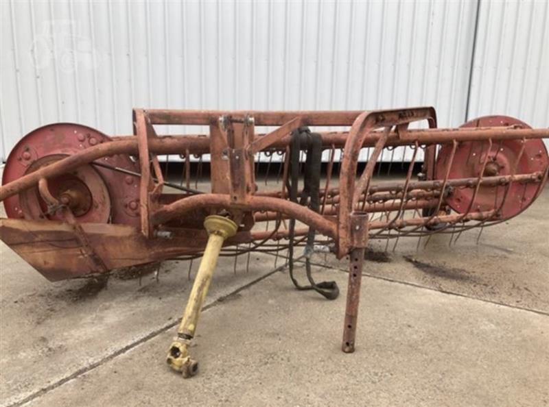 Massey Ferguson 25 rake, Hay Silage Equip Massey Ferguson QLD | Power ...