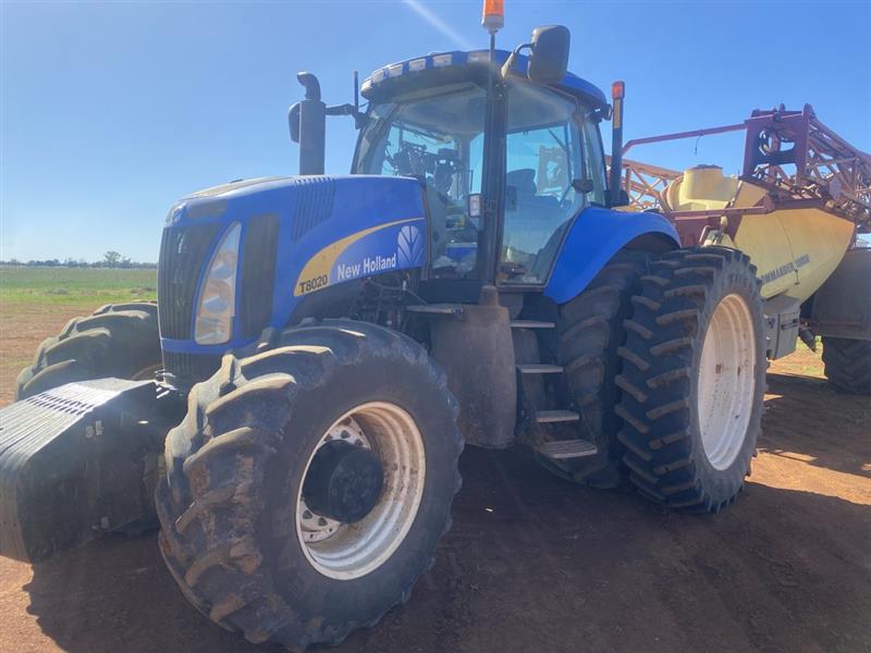 New Holland T8020 tractor, Tractors New Holland VIC | Power Farming
