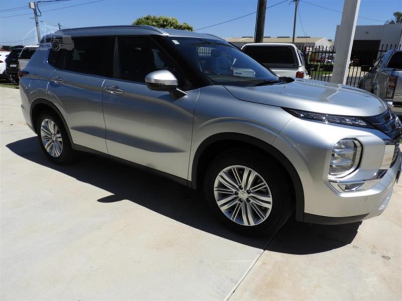 Mitsubishi outlander suv, Trucks, Trailers Utes Mitsubishi QLD | Power ...
