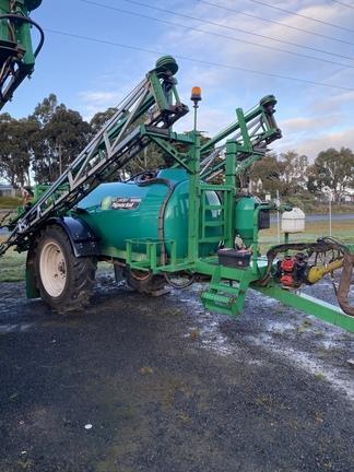Goldacres Special 3000 Litre boom sprayer, Sprayers & Equipment ...