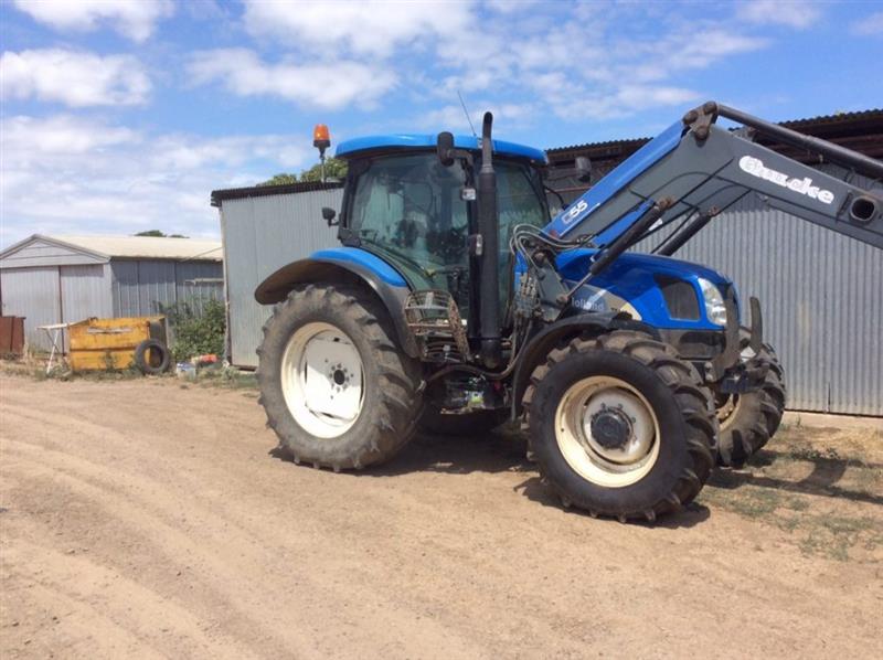 New Holland TS115A tractor, Tractors New Holland VIC | Power Farming