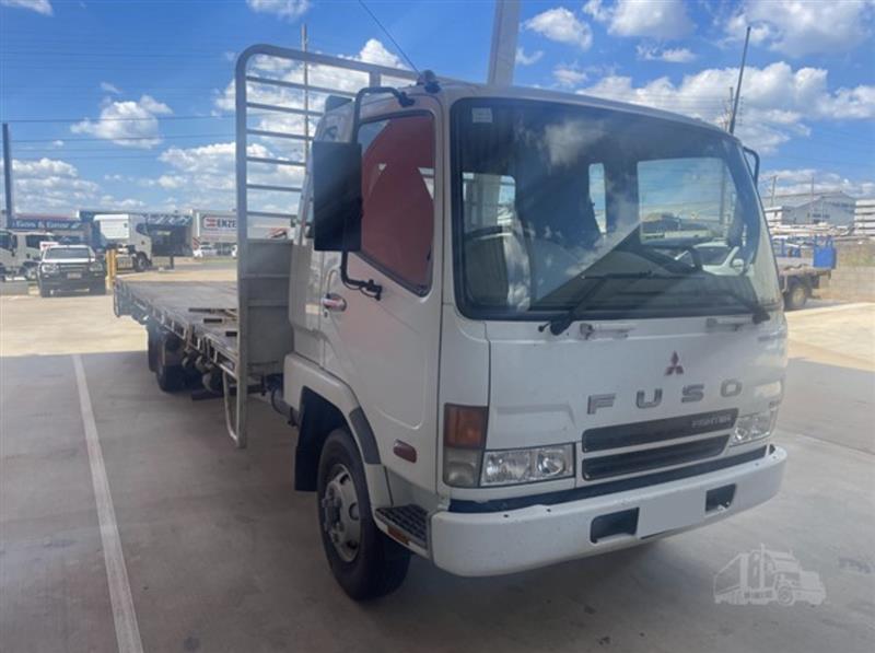 Mitsubishi Fuso FK tray truck, Trucks, Trailers Utes Mitsubishi QLD ...