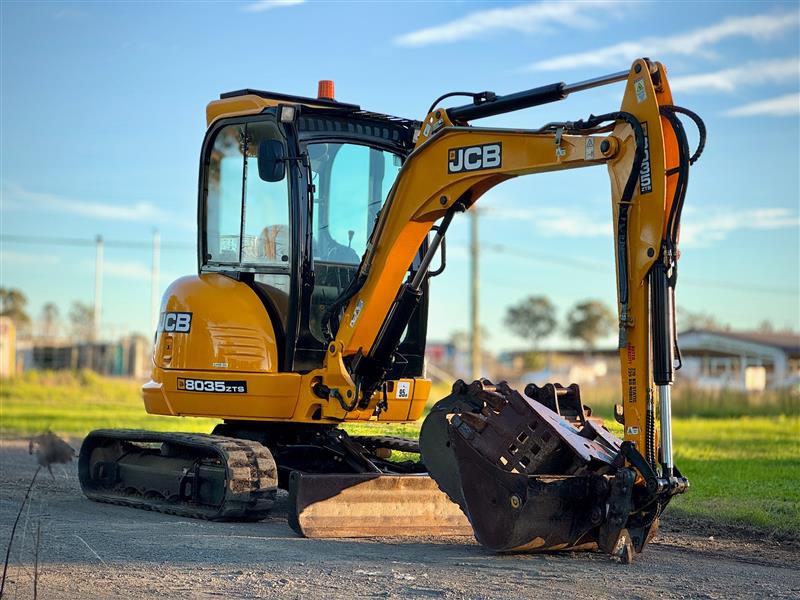 Backhoes/Excavators | Power Farming