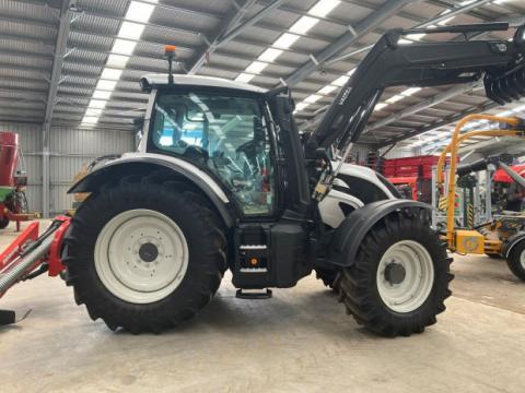 Valtra N135 tractor, Tractors Valtra VIC | Power Farming