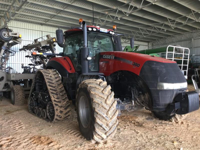Case IH Magnum 380 track tractor, Tractors Case IH VIC | Power Farming