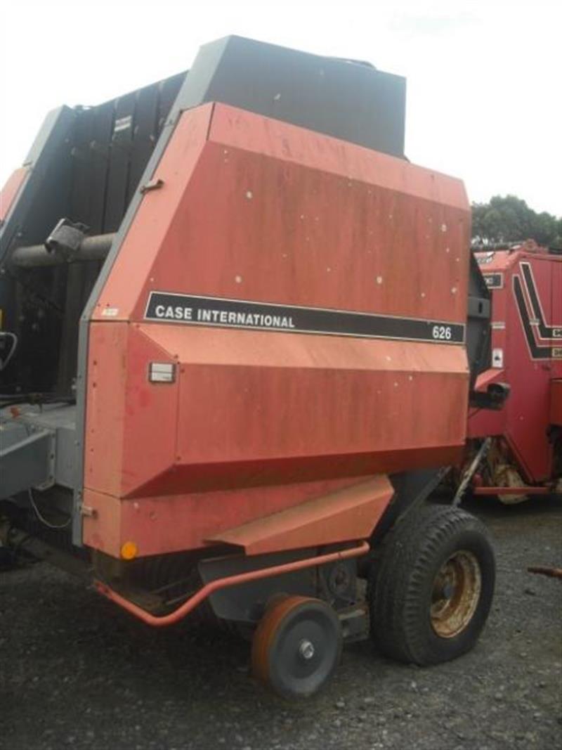 Case IH 626 round baler, Wrecking Case IH VIC | Power Farming