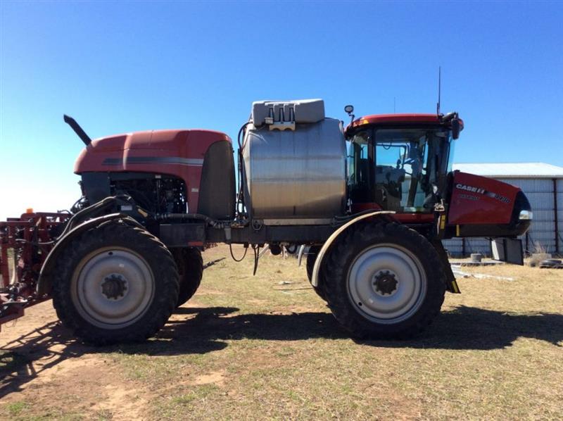 Case IH PATRIOT 4430 self propelled sprayer, Sprayers & Equipment Case ...