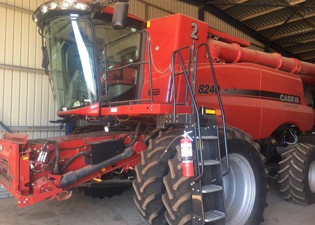 Case IH 8240 combine harvester, Harvesters Case IH WA | Power Farming