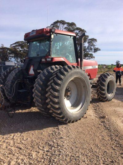 Case IH Magnum 7220 tractor, Tractors Case IH VIC | Power Farming
