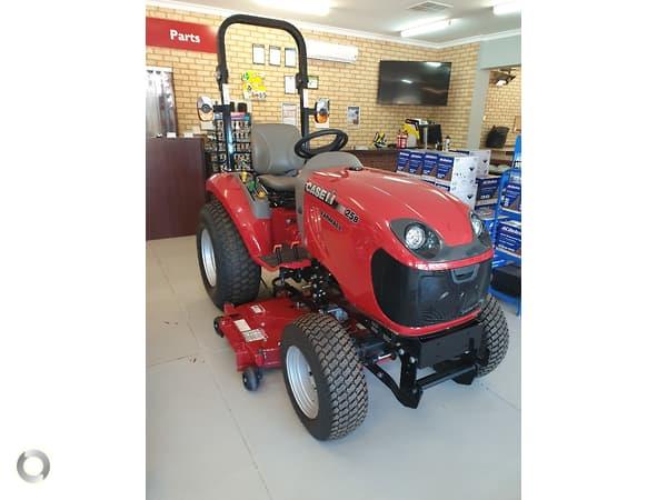 Case IH Farmall 25B ride on mower, Lawn Mowers Case IH WA | Power Farming