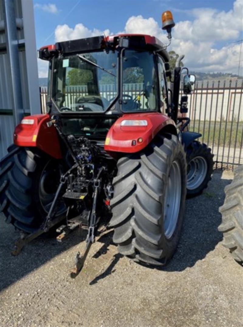 Case IH Farmall 115C tractor, Tractors Case IH VIC | Power Farming