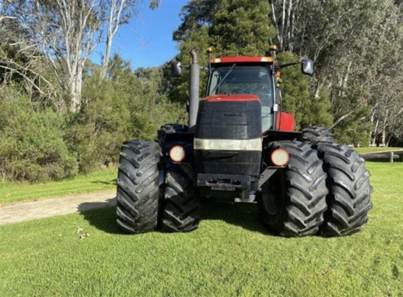 Case IH Magnum 305 tractor, Tractors Case IH VIC | Power Farming
