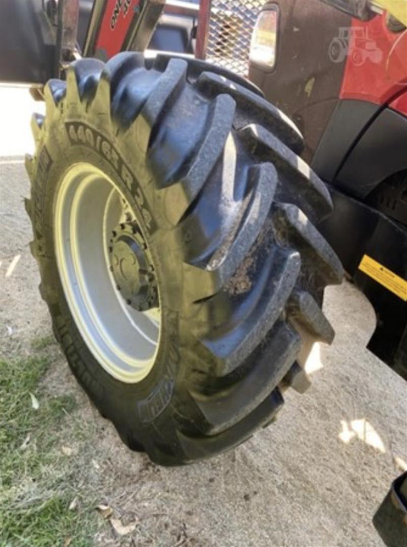Case IH Farmall 110M tractor, Tractors Case IH VIC | Power Farming