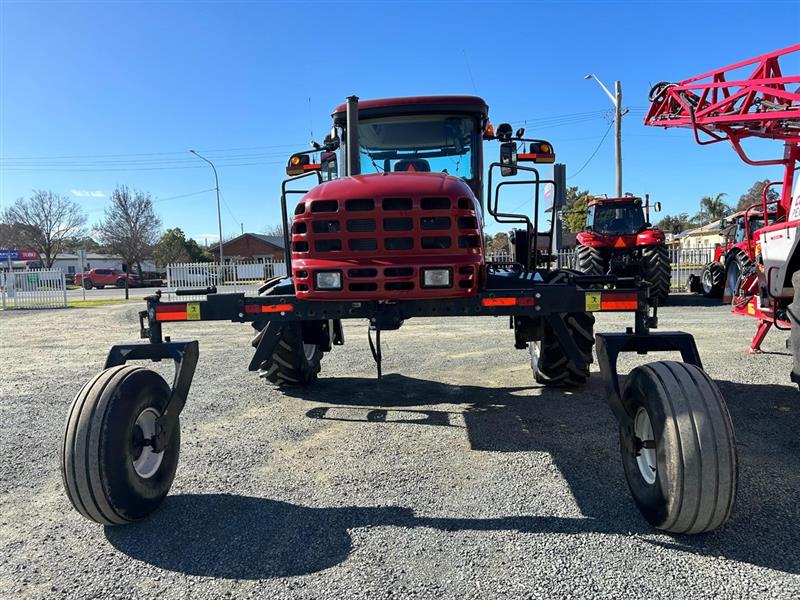 Macdon M205 winrower, Hay Silage Equip MacDon NSW | Power Farming