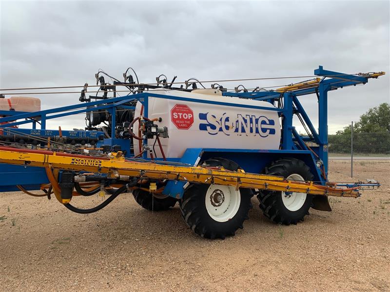 Sonic 100 Boomspray, Sprayers & Equipment Sonic Boomsprays SA | Power ...