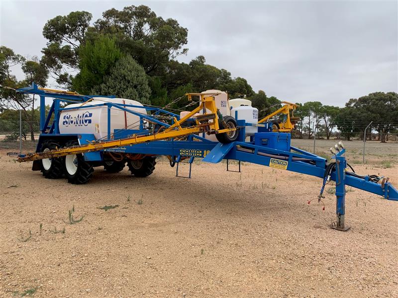 Sonic 100 Boomspray, Sprayers & Equipment Sonic Boomsprays SA | Power ...