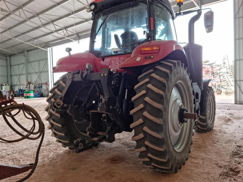 Case IH Magnum 220 CVT Tractor, Tractors Case IH SA, Case IH Magnum 220 ...