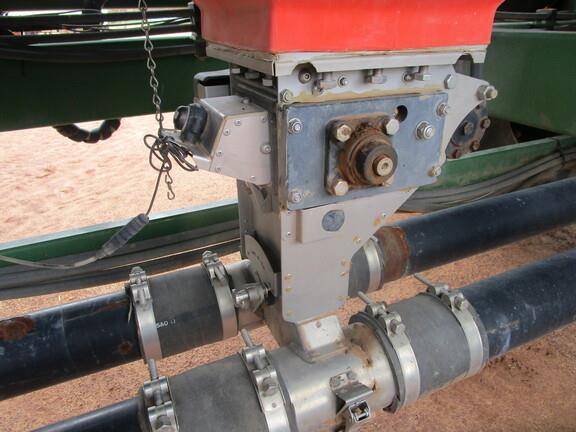 Ausplow D300-61 airseeder, Seeding Tillage Ausplow WA | Power Farming
