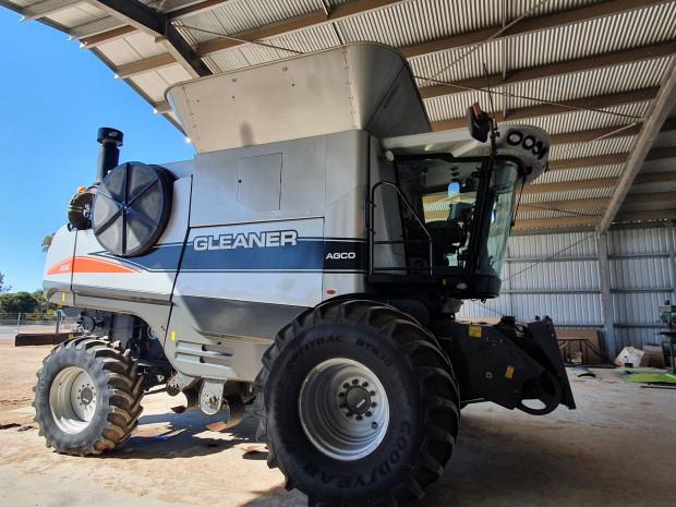 Gleaner A86 Header(Combine), Harvesters Gleaner SA, | Power Farming