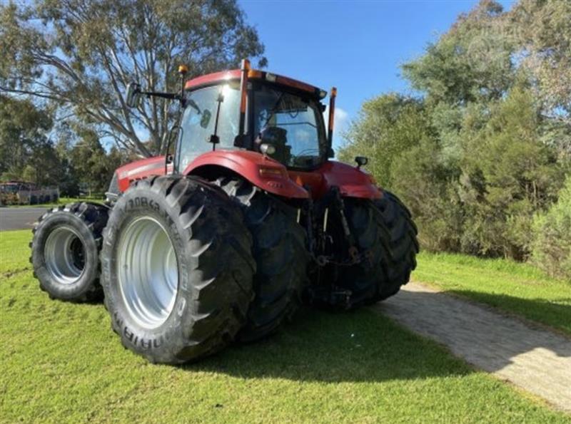 Case IH Magnum 305 tractor, Tractors Case IH VIC | Power Farming