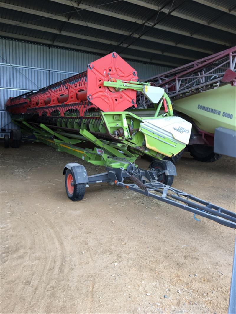Claas 1350 Header Front, Harvesters Claas SA | Power Farming
