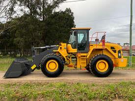 Volvo L105 Loader/Tool Carrier Loader, Loaders Excavators Volvo NSW ...