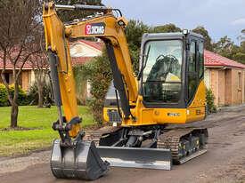 XCMG XE55DA tracked-excav excavator, Loaders Excavators XCMG NSW ...