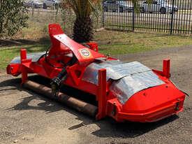 Howard S2 340 Slasher, Pasture Care Howard NSW | Power Farming