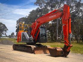 Hitachi Zaxis 135US Tracked-Excav Excavator, Loaders Excavators Hitachi ...