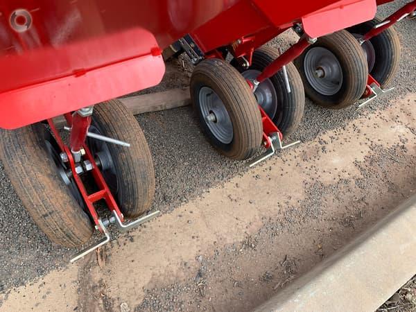 Erme PLM 3 Single Row Mechanical Garlic Planter, Seeding Tillage ERME ...