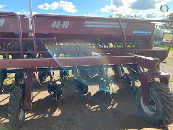 Abati 40-10 with Baldan Single Disc Units airseeder, Seeding Tillage AA ...