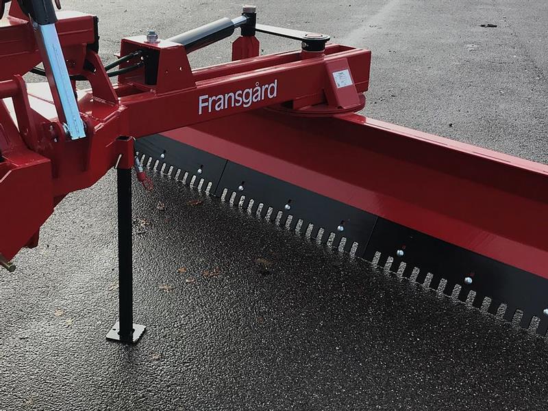 Attachments for Loaders | Power Farming