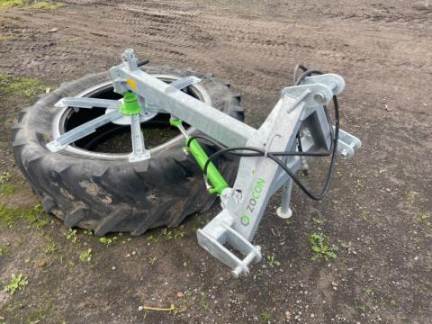 Zocon Feed Sweeper Pusher, Other Farm Equipment Zocon VIC | Power Farming