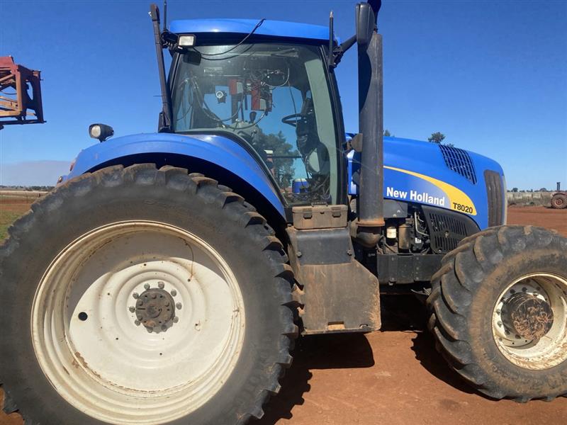 New Holland T8020 tractor, Tractors New Holland VIC | Power Farming