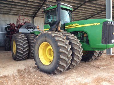 John Deere 9520 tractor, Tractors John Deere VIC | Power Farming
