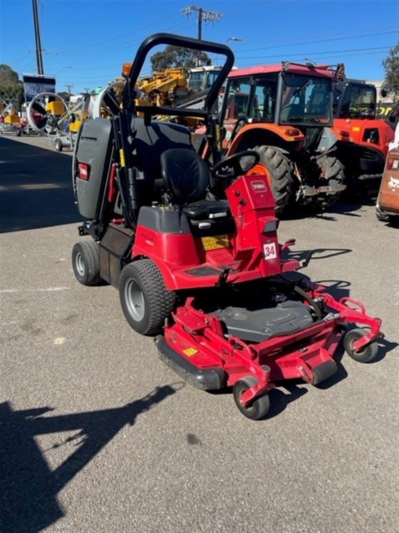 Toro Proline 800H Mower, Lawn Mowers Toro SA, | Power Farming