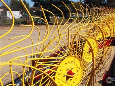 Sitrex TR9 hay rake, Hay Silage Equip Sitrex NSW | Power Farming