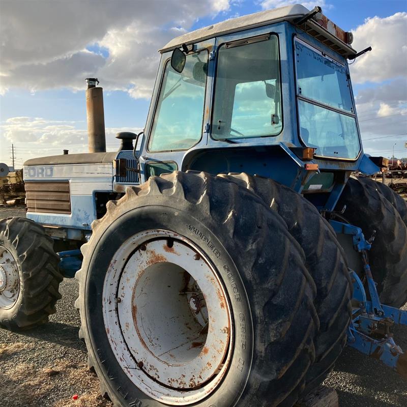 Ford TW30, Wrecking Ford QLD, Ford TW30 Tractor for sale, Parts ...